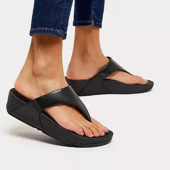 Fitflop | Shoes | New Fitflop Black Lulu Leather Toe Post Flip Flop ...